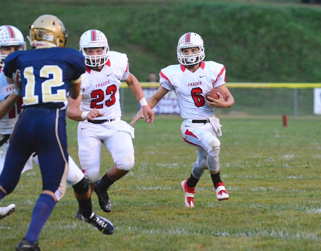 GAME OF THE WEEK: Raygor leads Commodores to 21-14 victory - Herald ...